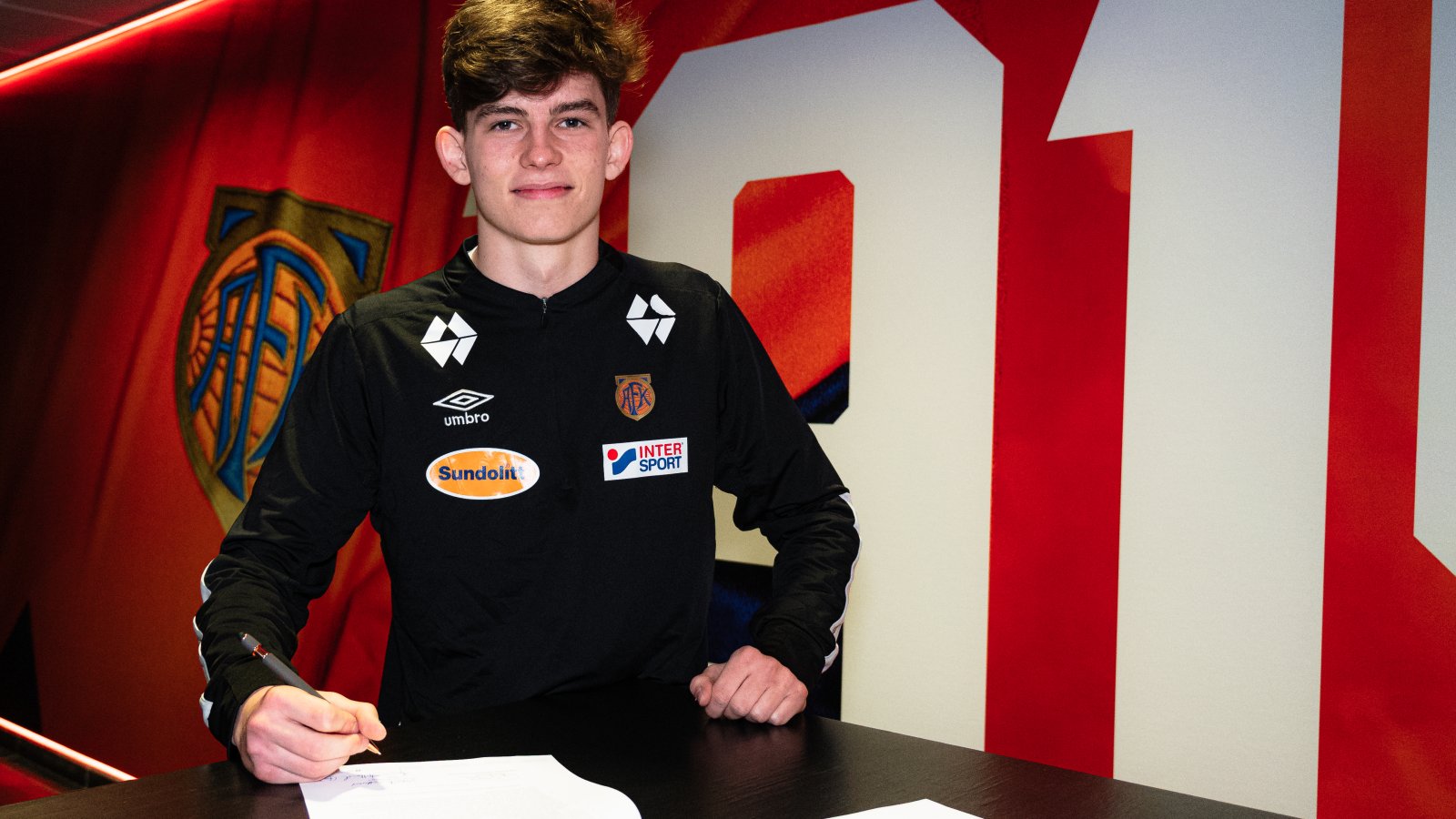 Henrik Melland forlenger / Aalesund